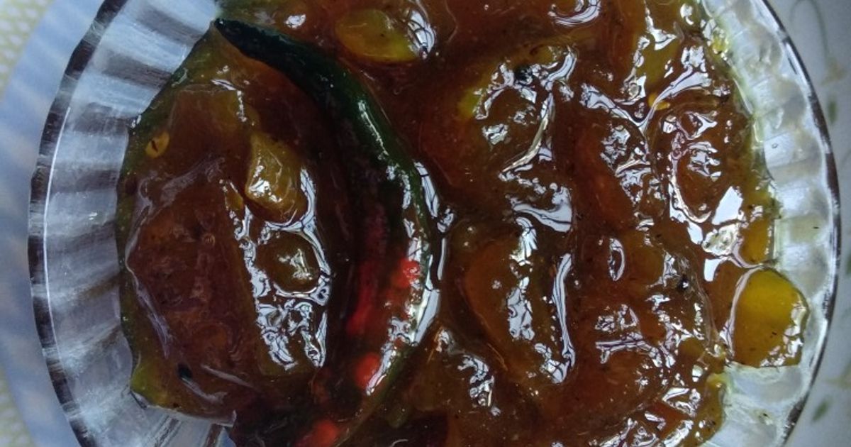 Raw Mango Achar Recipe by Mousona Kanrar - Cookpad