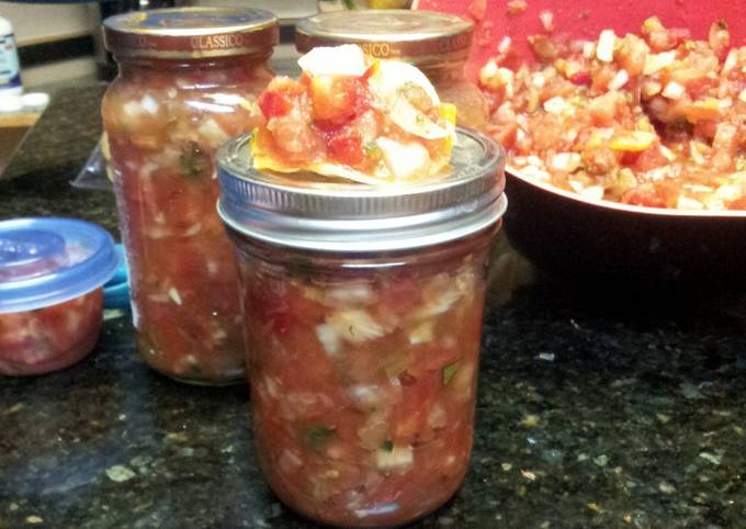 Chucky Salsa Recipe by cracklescratch - Cookpad