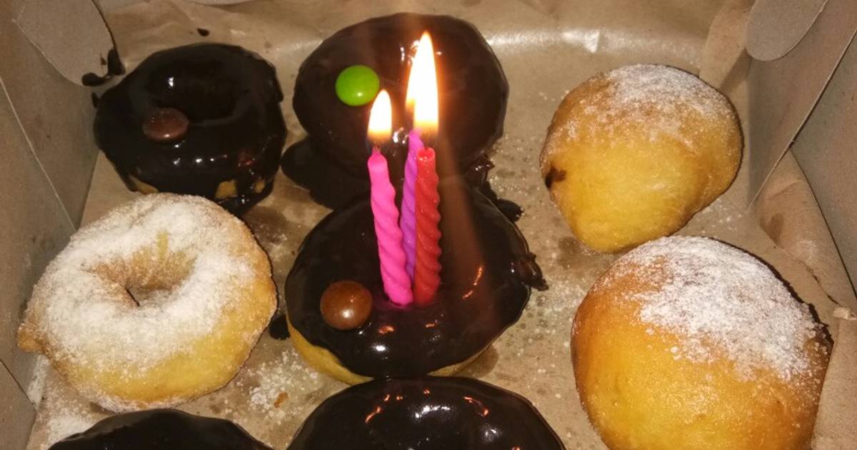 Resep Donat spesial simple oleh Lia yuliantika - Cookpad