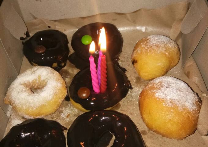 Resep Donat spesial simple oleh Lia yuliantika - Cookpad