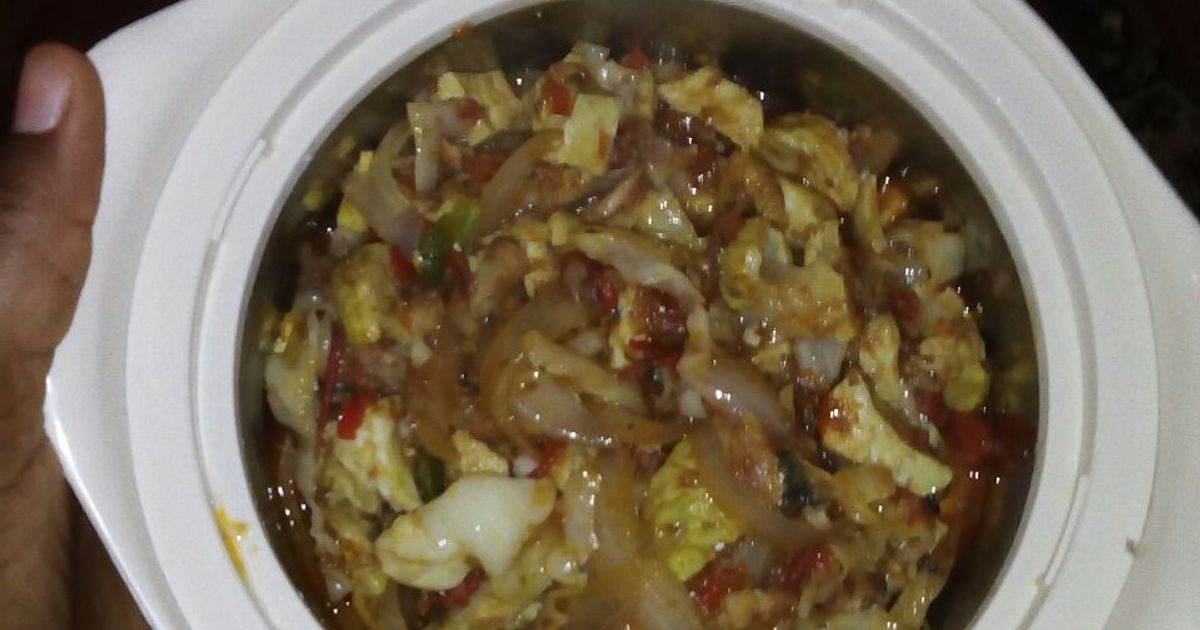 Egg Sauce Recipe by Aisha Sharfadi - Cookpad