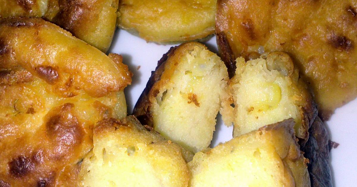 sig's Blue, Parmesan, Goats and Cheddar Cheese Mini Muffins Recipe by ...