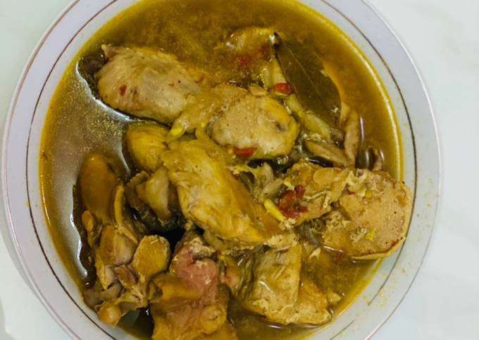 Spicy Chicken pepper soup 🍜 Recipe by Habeeba Sada Abdullahi - Cookpad