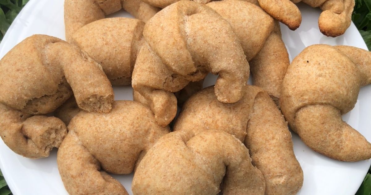 Algo fácil para el mate facturas con harina integral - 11 recetas ...