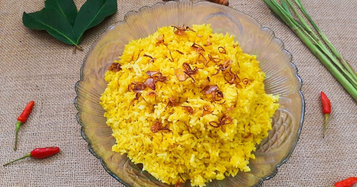 Resep Nasi Kuning Rice Cooker oleh Deasy WN - Cookpad