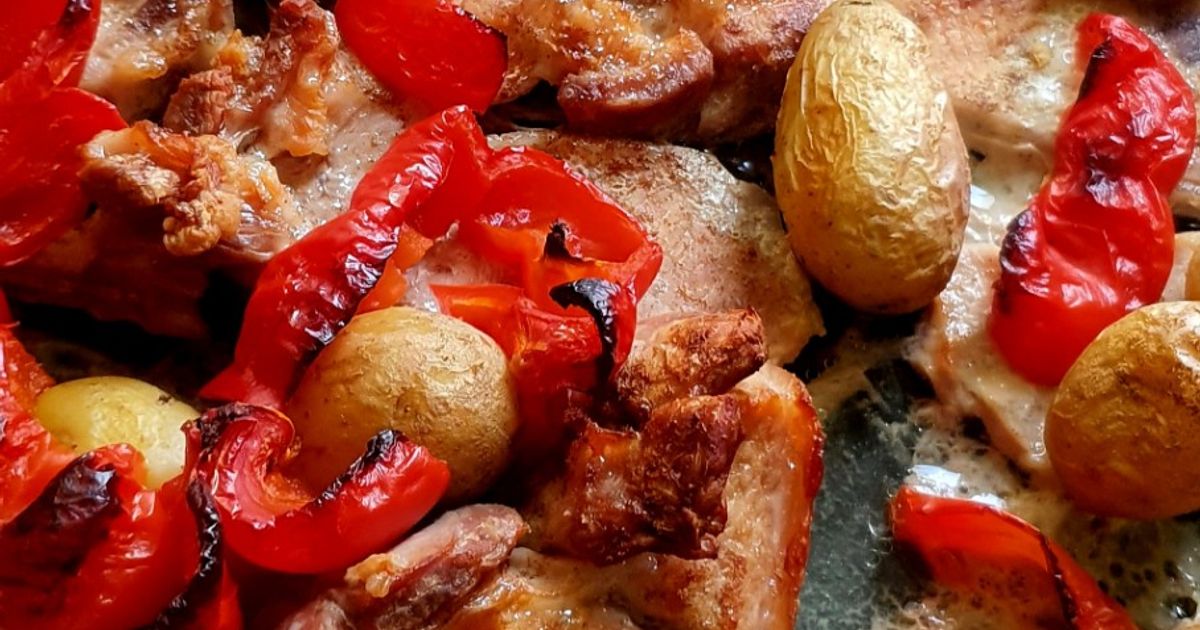 37 egyszerű és finom egyben sült karaj recept - Cookpad receptek