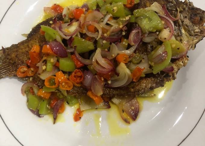 Resep 09. Gurame Sambal Dabu-dabu oleh Andien Ferry - Cookpad