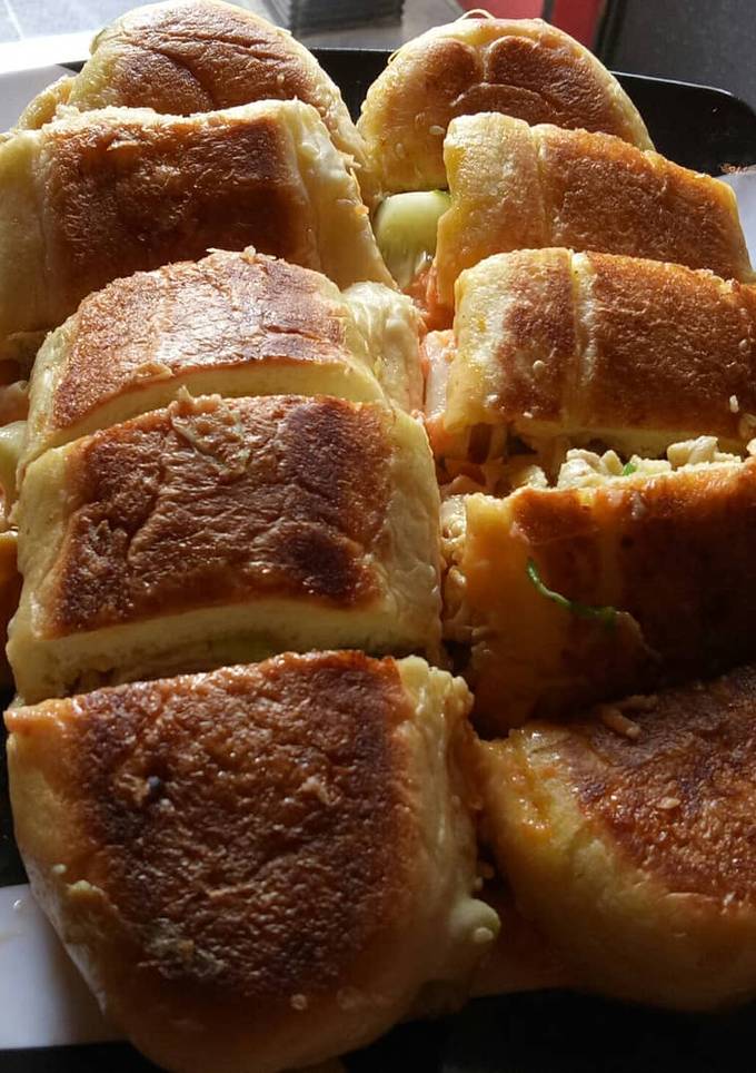 Resep Roti john simple oleh Annisa Indah Vuspita - Cookpad