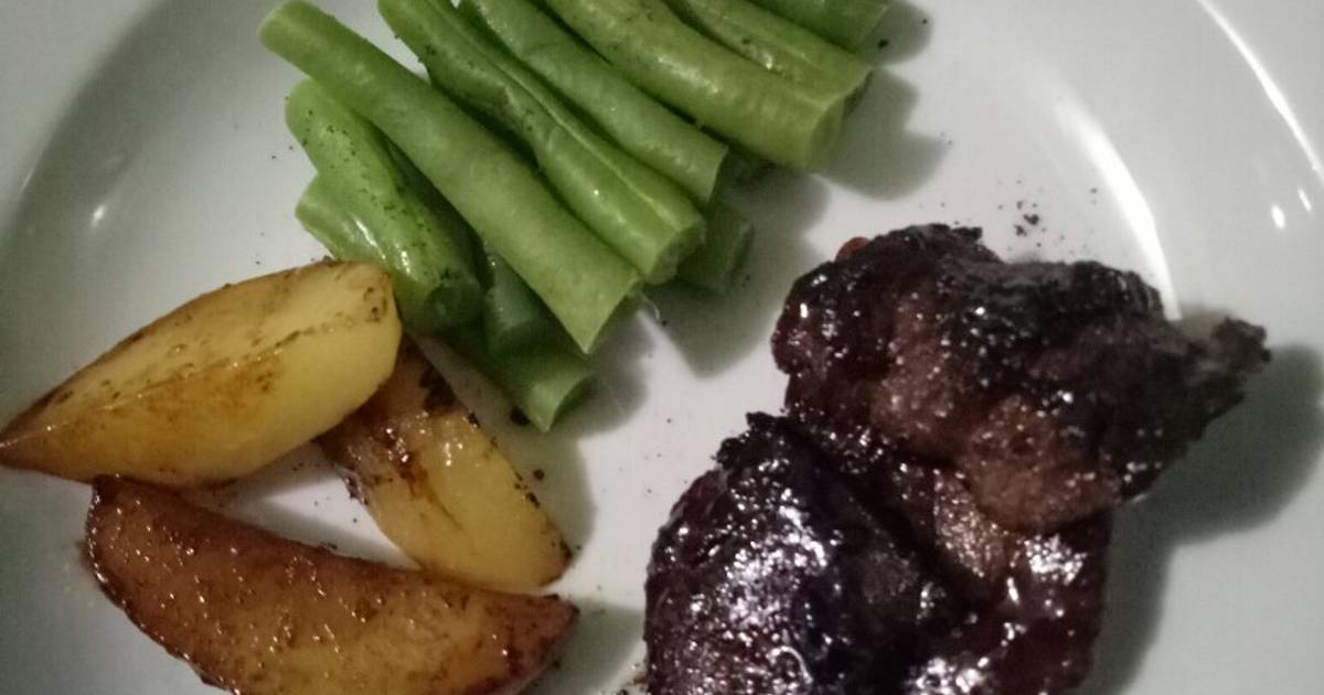 Resep Steak sapi sederhana oleh popy wijayanti - Cookpad
