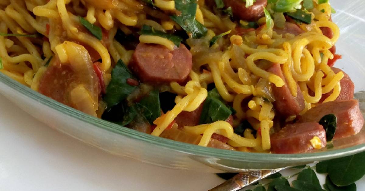 Moringa Sausage Noddles Recipe by Deezah Sulaiman Omar - Cookpad