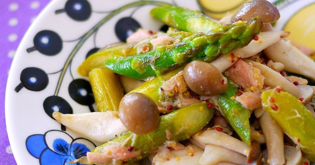 Stir Fried Shimeji Mushrooms And Asparagus With Tuna And Mustard Recipe ...