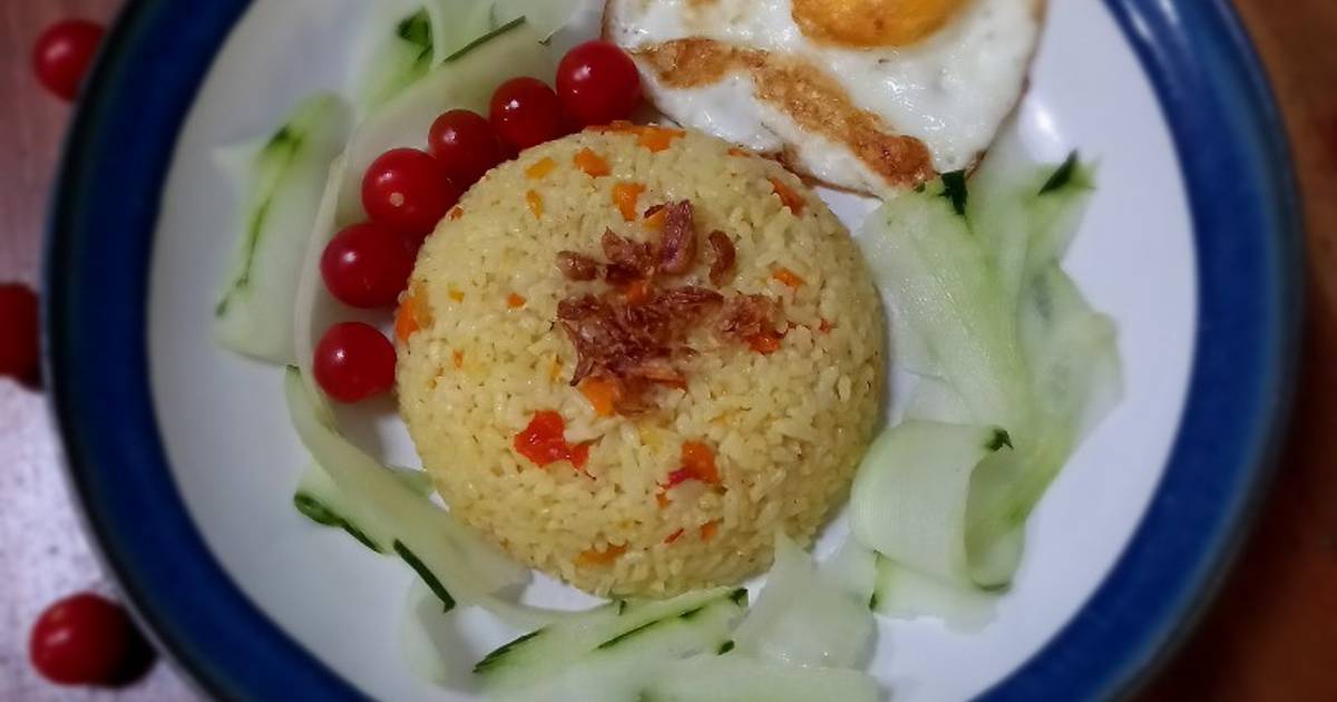 Resep aneka Nasi Goreng praktis dan mudah dibuat di rumah!
