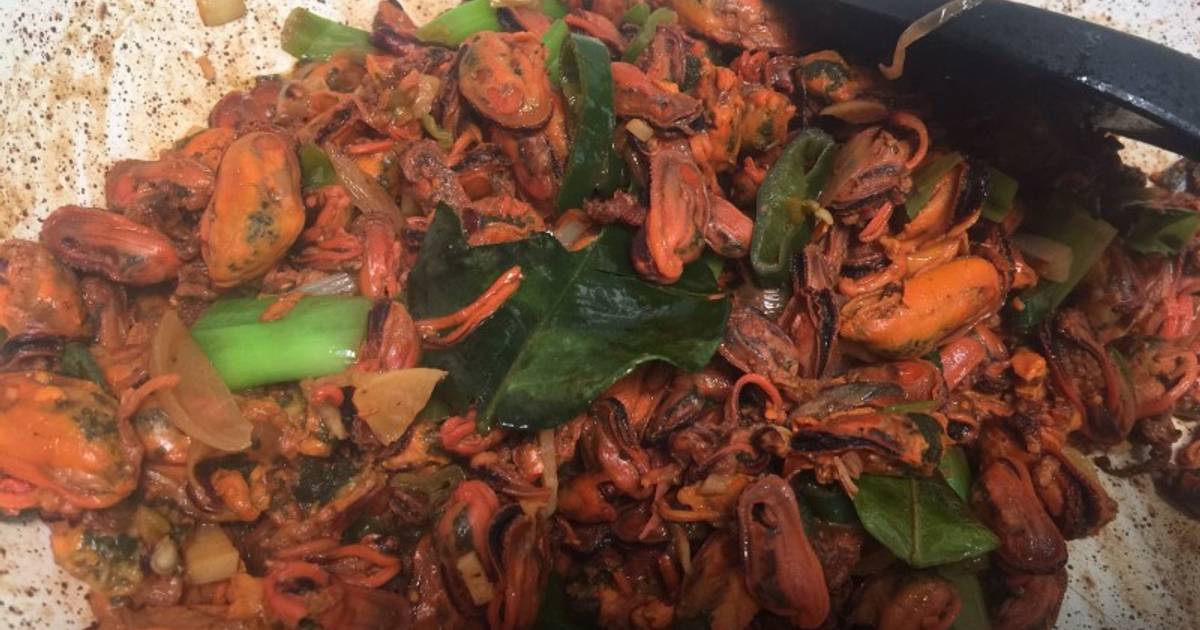 Resep Kerang Merah tumis bawang daun oleh Sri Ekawati - Cookpad