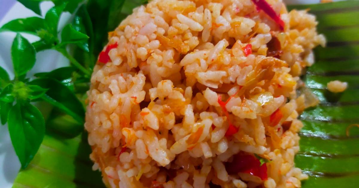 Resep aneka Nasi Goreng praktis dan mudah dibuat di rumah!