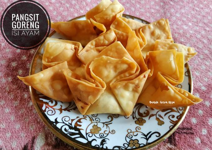 Resep Pangsit Goreng isi Ayam oleh Bunda Giesca_Afiza - Cookpad
