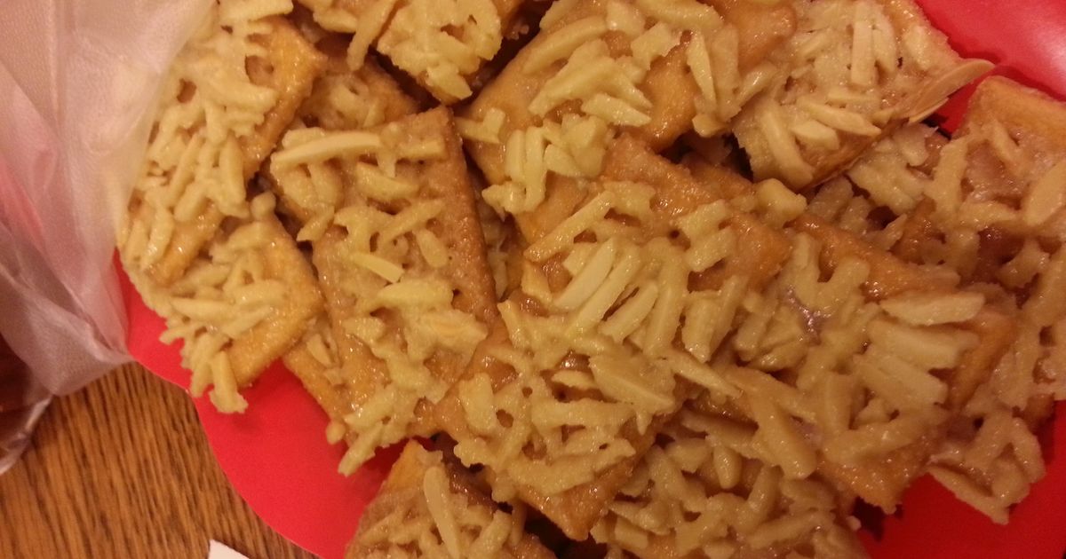 Nutty Cracker Delights Recipe By Sandra
