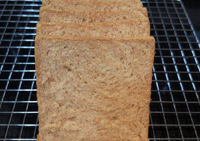 Resep Roti tawar gandum lembut oleh Marsela Adriani - Cookpad