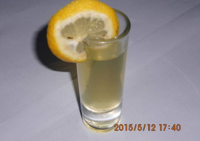 Lemonchelo Receta de Las Recetas de Silvi- Cookpad