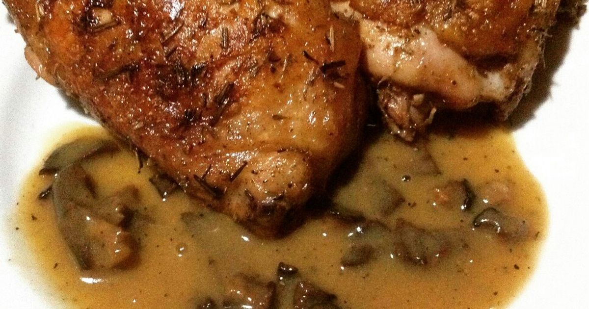 Roasted Garlic Rosemary Thyme Chicken With Shiitake Gravy Recipe By ...