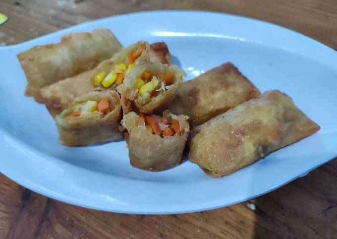 Resep Lumpia Goreng Mini (isi sayur) oleh Aditya Rahmawan - Cookpad