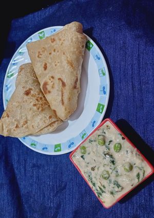 Methi Matar Malai With Chapati Recipe by Supriya Devkar - Cookpad