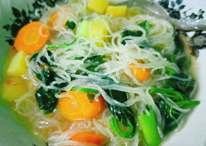 Resep Sayur Sop Bihun Kangkung oleh Riani Eka - Cookpad