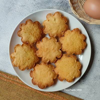 Resep Bolu Kembang Waru oleh Ratna Puspita - Cookpad