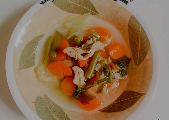 Resep Sayur Sop Simple oleh Nurul Aulia - Cookpad