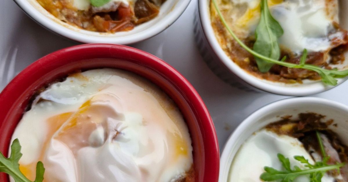 Microwave Green Olive And Feta Egg Pods Recipe by liga liga - Cookpad