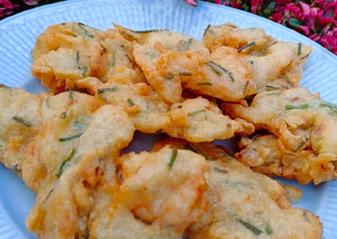 Resep Gimbal Udang Daun Bawang Rambut oleh Widjie Astuti - Cookpad