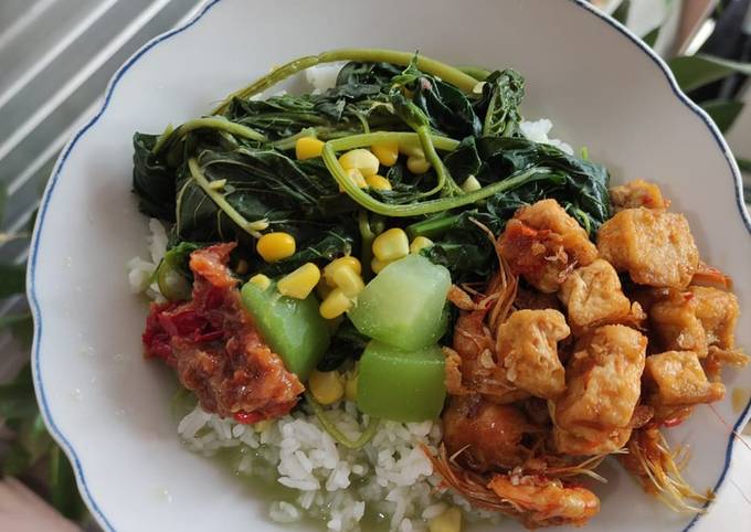 Resep Sayur Bobor Bayam Labu Siam oleh Chikita Dinda - Cookpad