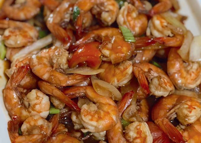 Resep Udang Saus Tiram oleh Revita Naura R - Cookpad