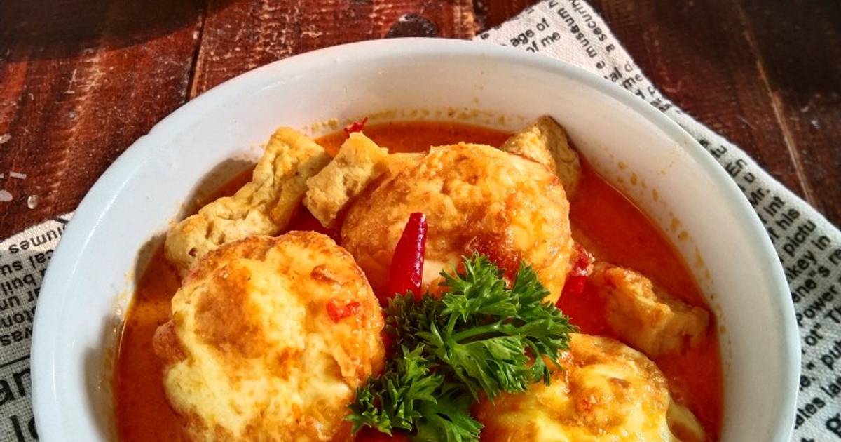 Resep Gulai Putih Telur dan Tahu oleh Dwi Ernawati - Cookpad
