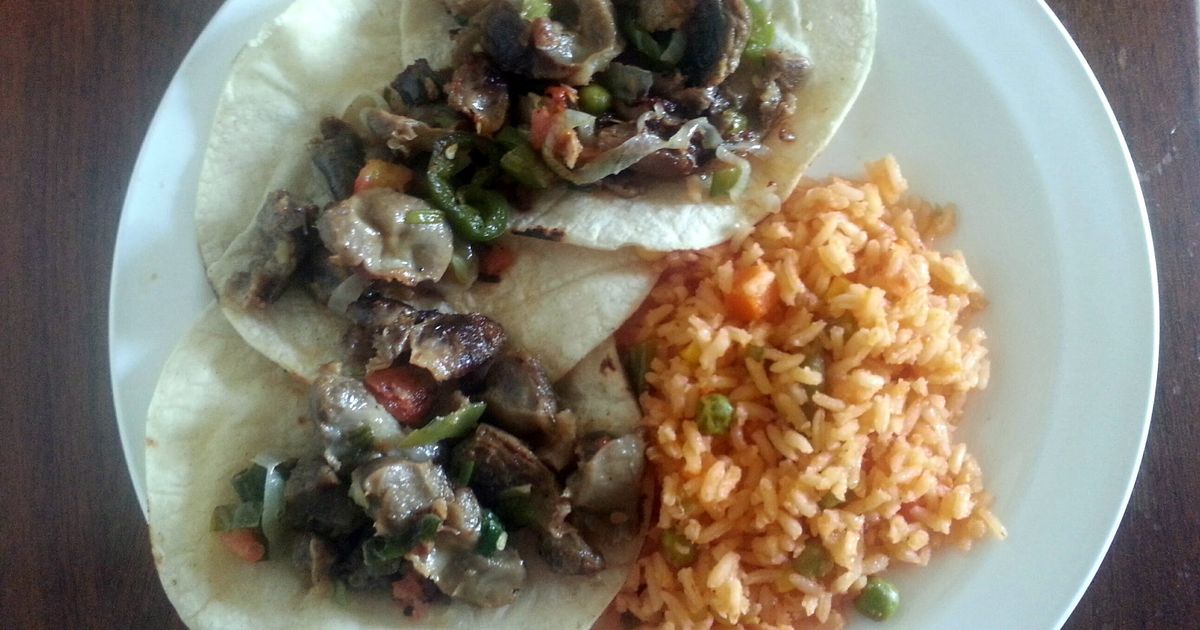 Sonia's Chicken Gizzards And Hearts Tacos Recipe by petus