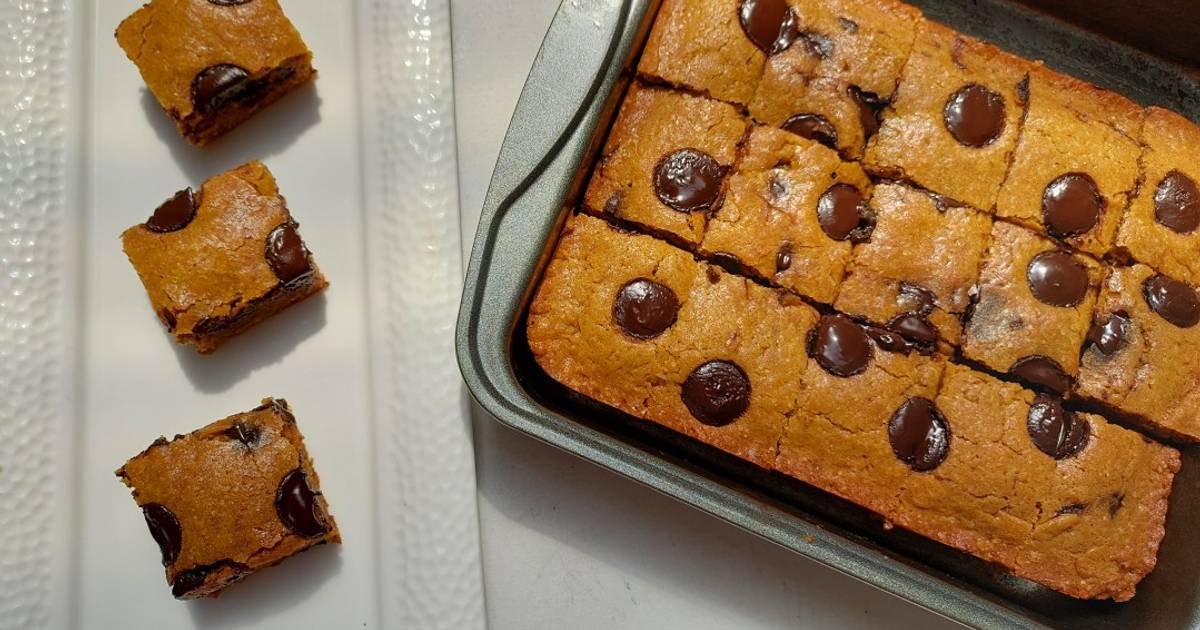 Resep Chocolate Chip Cookie Bars oleh ℝ_𝕪𝕒𝕟𝕥𝕪𝕪 - Cookpad
