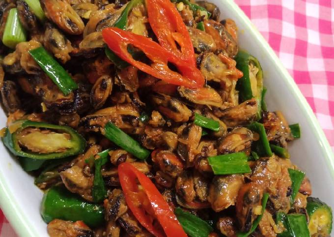 Resep Oseng-oseng kerang hijau oleh desi_nchie - Cookpad