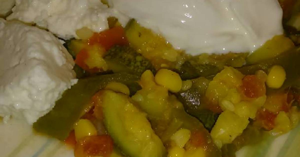 Calabacitas con elote, con queso y crema Receta de 🌸Laurita Garza 🌸 ...