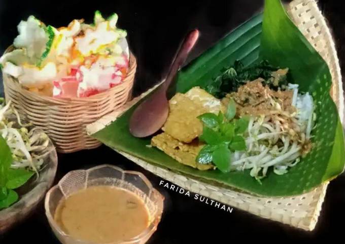 Resep Pecel Pincuk oleh farida Sulthan 🇮🇩 (IG. Malika02782) - Cookpad