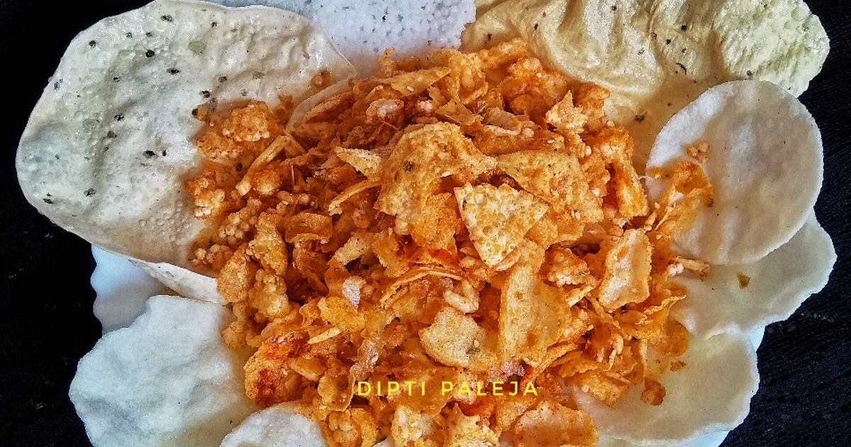 Crunchy Papad Mixture Recipe by Dipti Paleja - Cookpad
