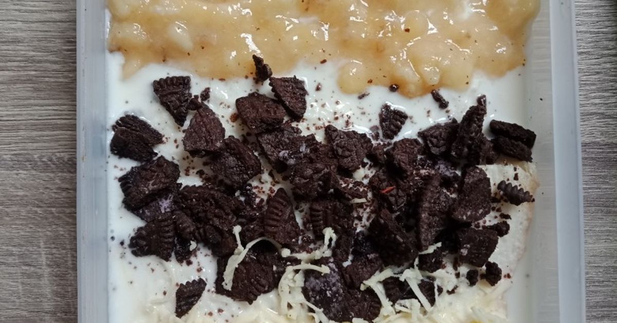 Resep Stup Roti Tawar Topping Pisang Oreo Keju oleh hildadesi.m - Cookpad