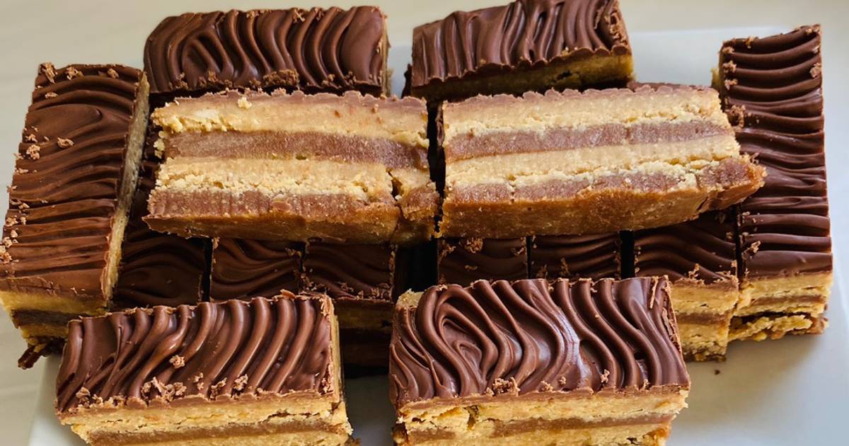Nuts and biscuit bars Recipe by Rekha Bapodra - Cookpad