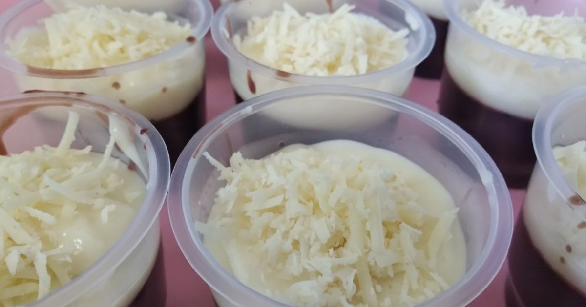 Resep Puding Coklat With Fla Cream Cheese oleh Dyzakuu - Cookpad