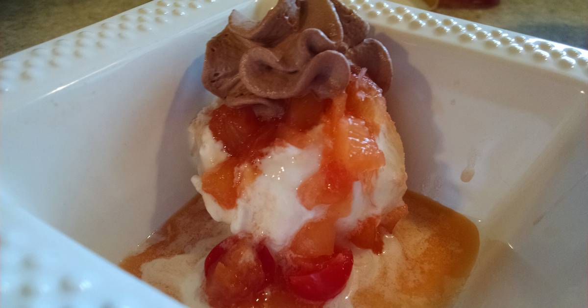 Pineapple Up Side Down Sundae Recipe by Kristina - Cookpad