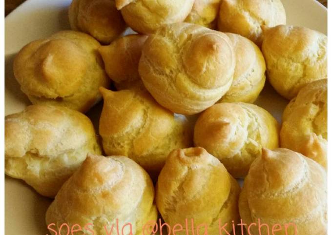 Resep Soes isi Vla Vanila oleh Trixie Gayatri - Cookpad