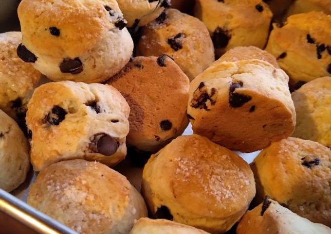 Scons de Chocolate 🍫 Receta de Pipina Conamor- Cookpad