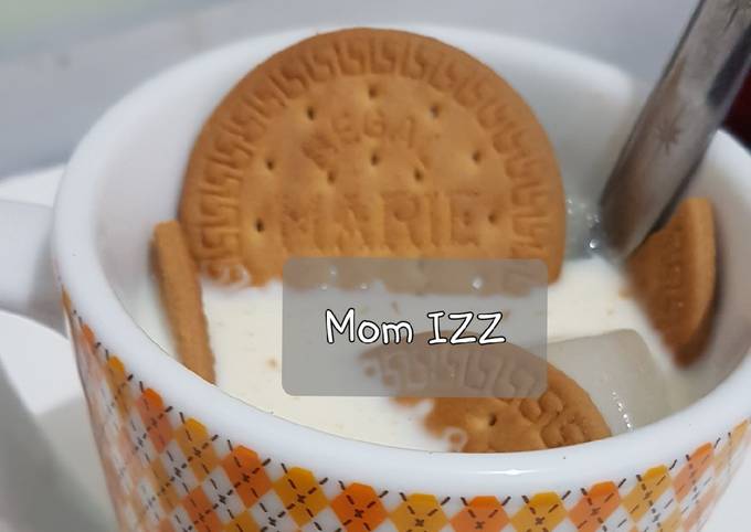 Resep 2. Es Susu Rum Biskuit Marie Regal oleh Mom IZZ - Cookpad