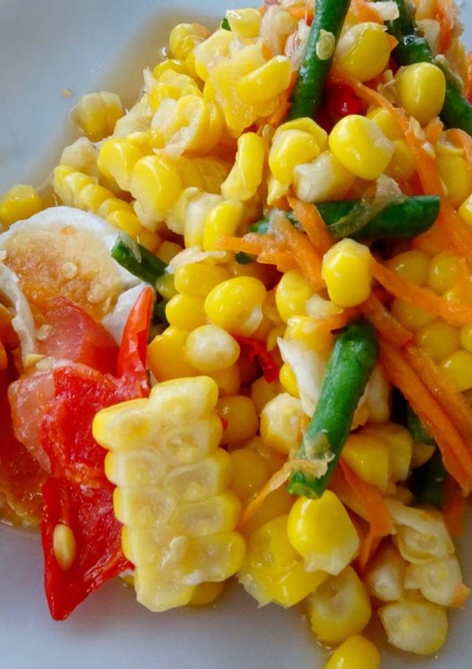 สูตร ตำข้าวโพดหวานไข่เค็ม โดย Piano Willms Cookpad