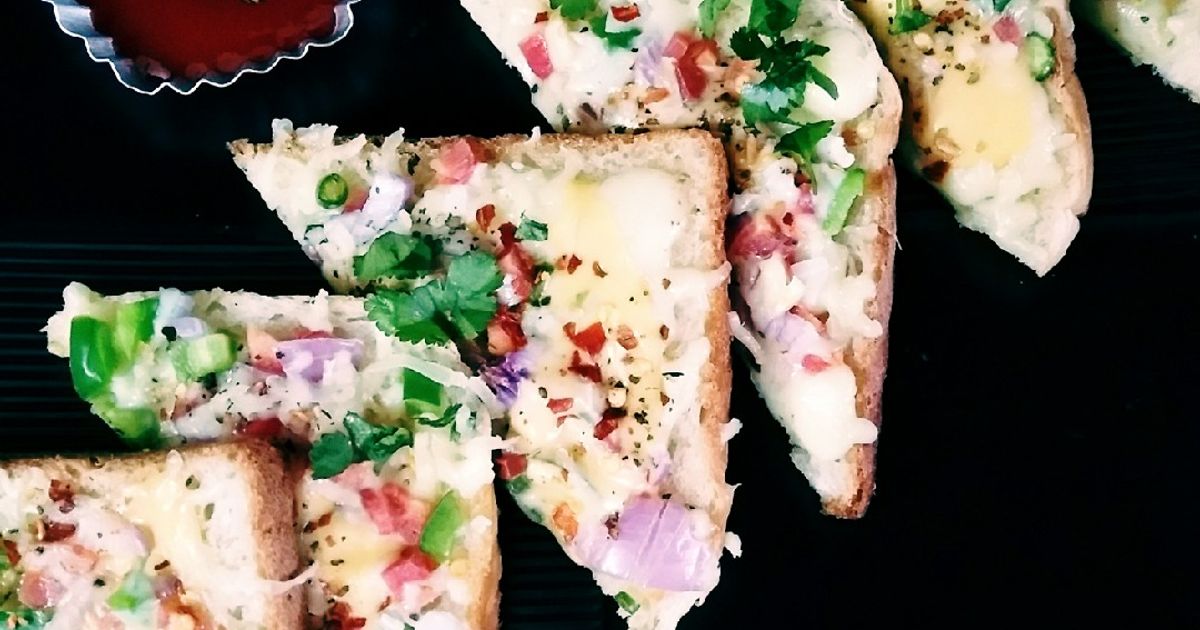 Mix Veg Cheese Garlic Bread Recipe by Abhinit Kaur Chawla - Cookpad