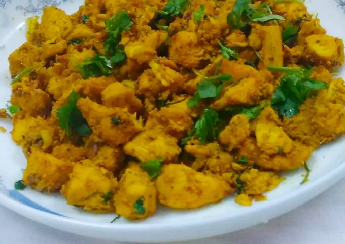 Spicy Chicken Tawa Fry Recipe by Nazia Parveen - Cookpad