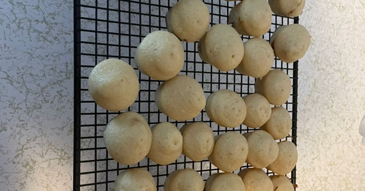 Irresistible Vanilla Mini Muffin Recipes To Try